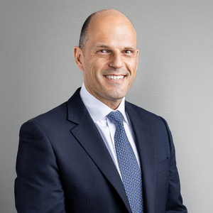 Mr Michael Coombes - St Vincents Clinic